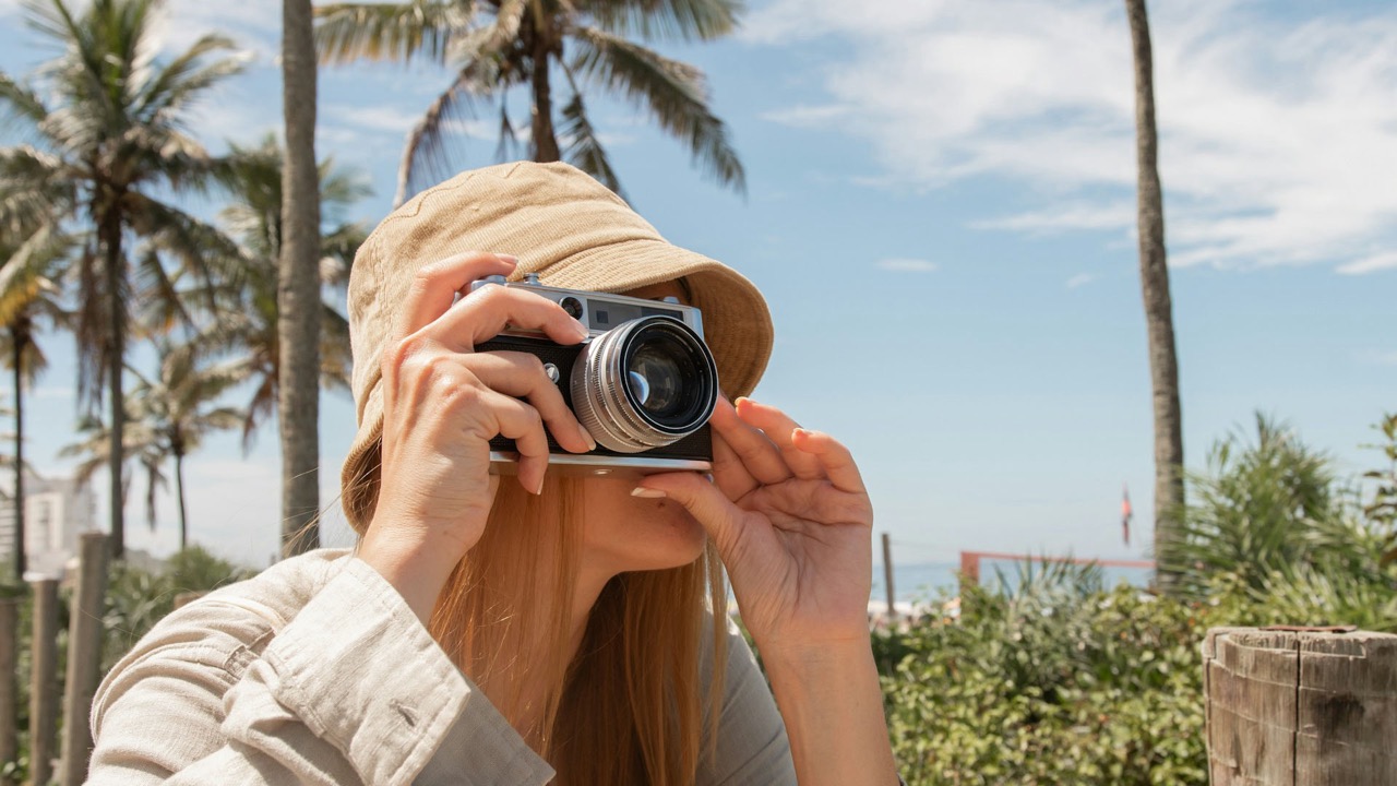 Taking Photos - A2 Lesson Plan | betterclass